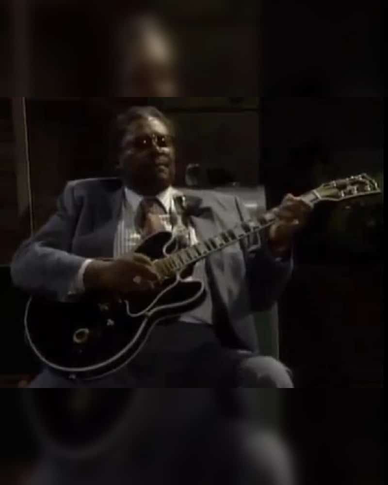 Where Is the Cast of Married With Children Today? – Page 31